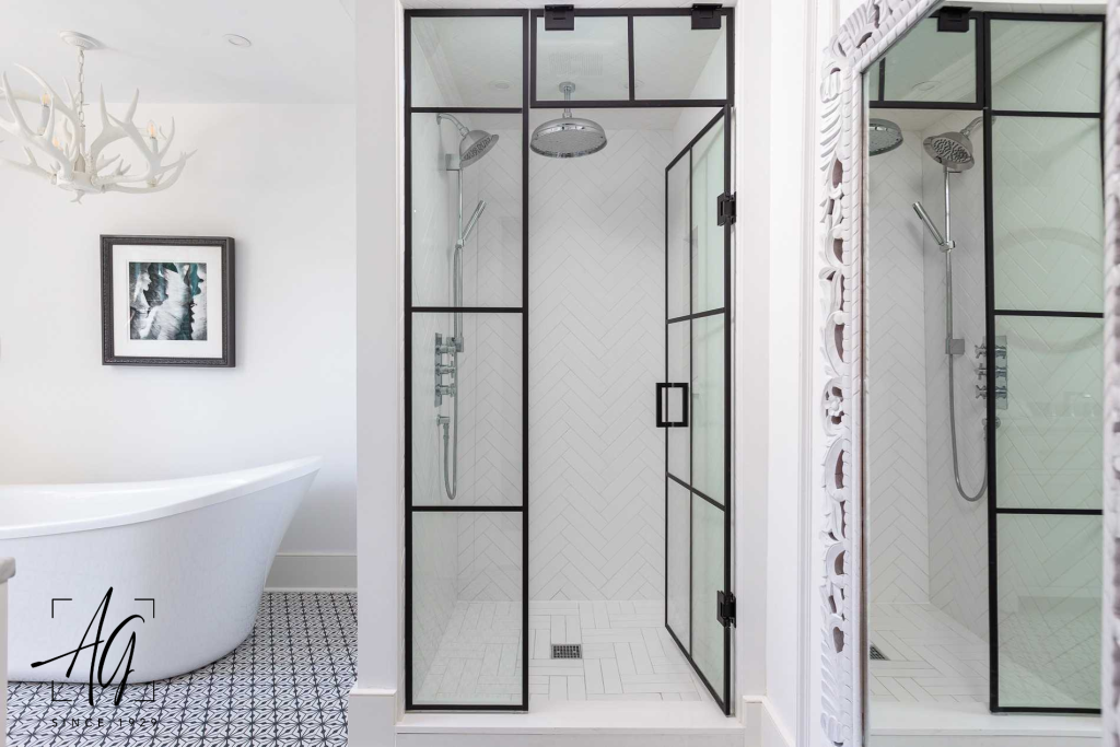 GRIDLINE SHOWER - Adanac Glass